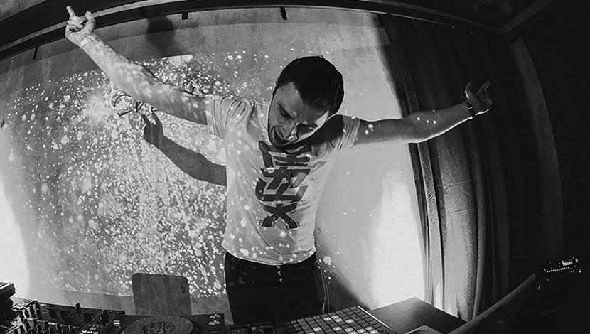 Pixelord "Human.exe"