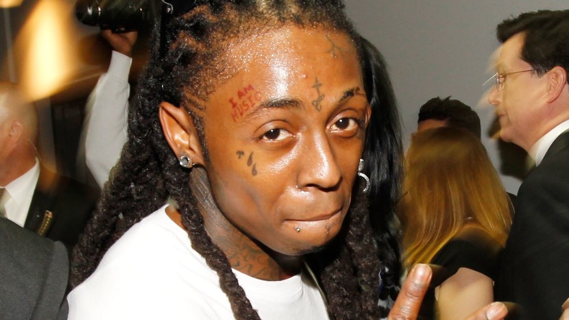 Бывший менеджер требует с Lil Wayne $20 миллионов