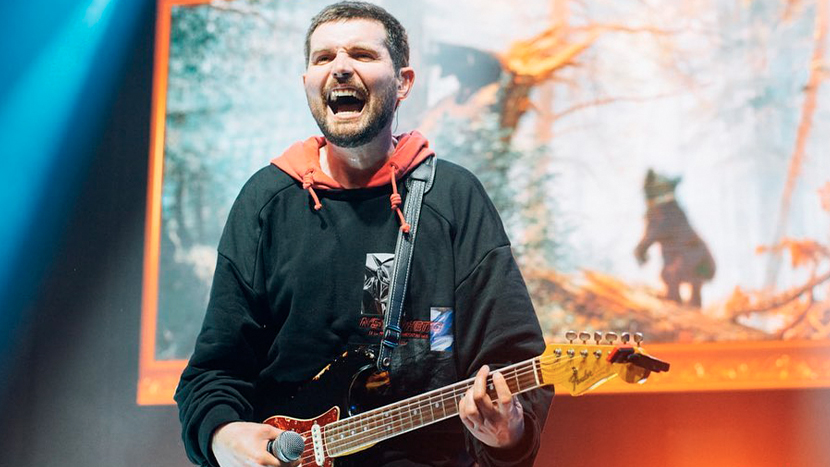 "Жизнь зачеркнута буквой Z": Noize MC выпустил клип "Страна дождей"