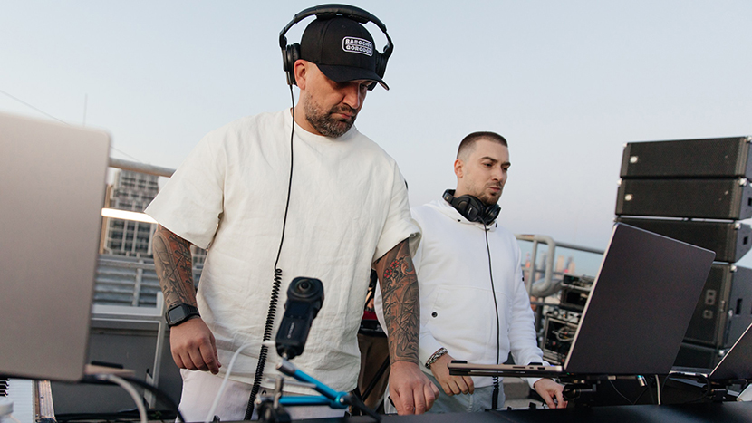 Gorilla Zippo "Toxic Disco"