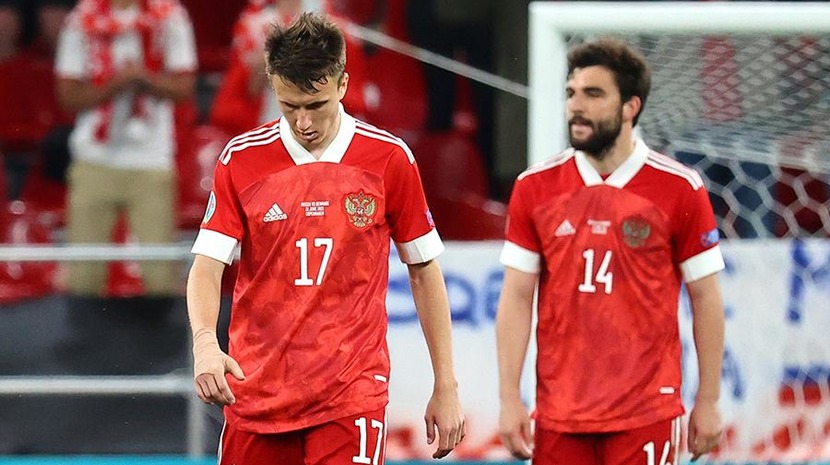 FIFA и UEFA отстранили Россию от участия во всех турнирах