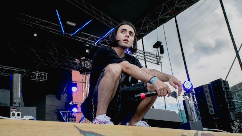 Альбом Lizer "Teenage Love" больше не доступен для прослушивания