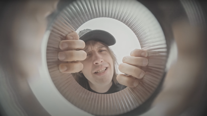 i61 весь в белом в клипе “i61”